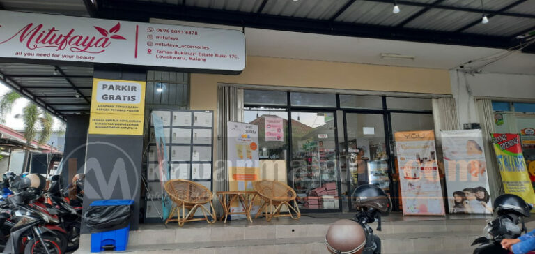 Seorang Wanita Curi Skincare di Toko Kosmetik Mitufaya, Aksinya Terekam ...